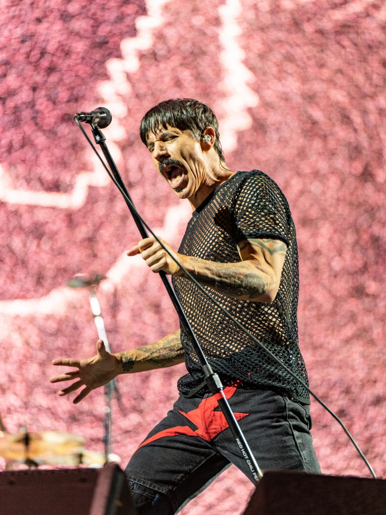 Live Review: Red Hot Chili Peppers - Sheldon Ang Media