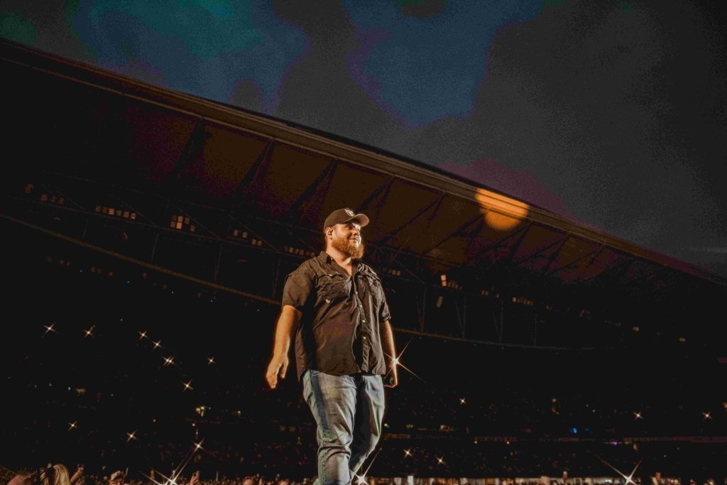 Live Review: Luke Combs at Marvel Stadium in Melbourne 2025 - Sheldon ...
