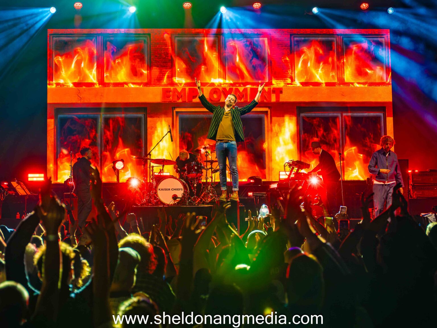 Live Review: Kaiser Chiefs - Employment in Perth 2025 - Sheldon Ang Media