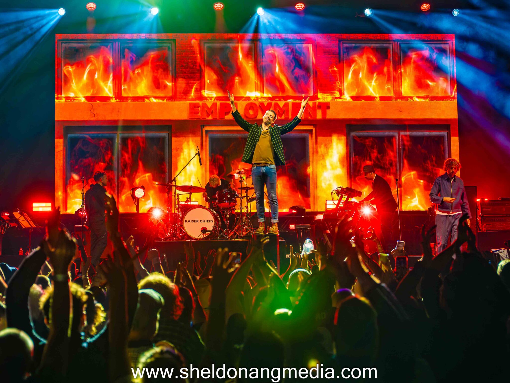 Live Review: Kaiser Chiefs - Employment in Perth 2025 - Sheldon Ang Media