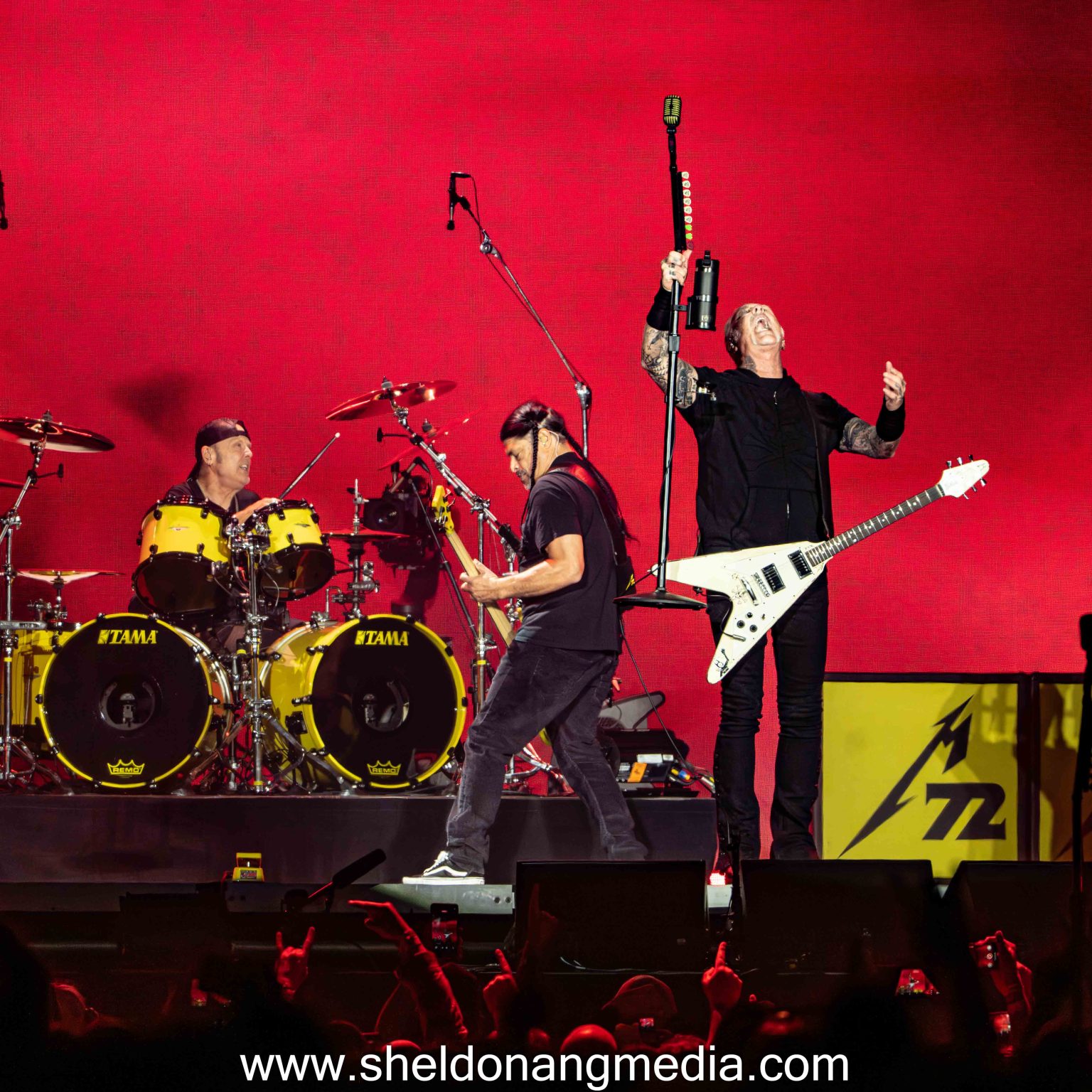 Live Review: Metallica M72 World Tour with Evanescence in Perth ...