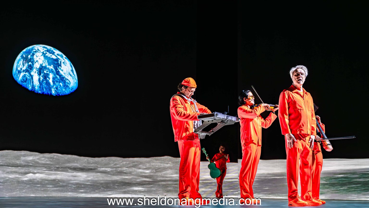 Live Review: David Byrne (Talking Heads) in Perth 2026 - Sheldon Ang Media